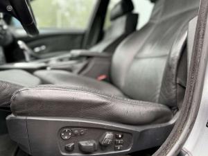 Grey BMW 525 2007 in Radviliskis, with an engine capacity of 2.99 L and mileage of 284 thousand km for 6750 €, photo 13 on AUTOMOTO.COM.LV