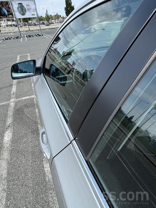 Pelēks BMW 525 2007 Rīga, ar dzinēja tilpumu 3.00 L un nobraukumu 393 tūkst. km par 3900 €, foto 6 vietnē AUTOMOTO.COM.LV
