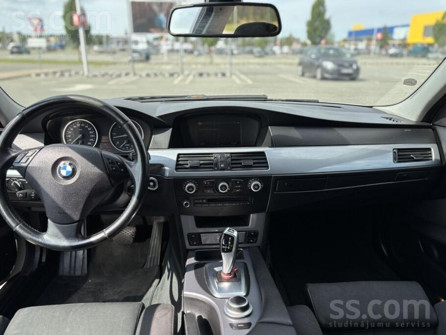 Grey BMW 525 2007 in Riga, with an engine capacity of 3.00 L and mileage of 393 thousand km for 3900 €, photo 11 on AUTOMOTO.COM.LV