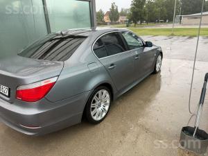 Pelēks BMW 525 2007 Madona, ar dzinēja tilpumu 3.00 L un nobraukumu 421 tūkst. km par 5500 €, foto 3 vietnē AUTOMOTO.COM.LV