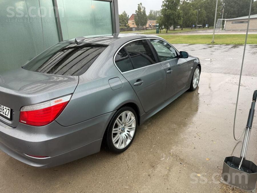 Pelēks BMW 525 2007 Madona, ar dzinēja tilpumu 3.00 L un nobraukumu 421 tūkst. km par 5500 €, foto 3 vietnē AUTOMOTO.COM.LV