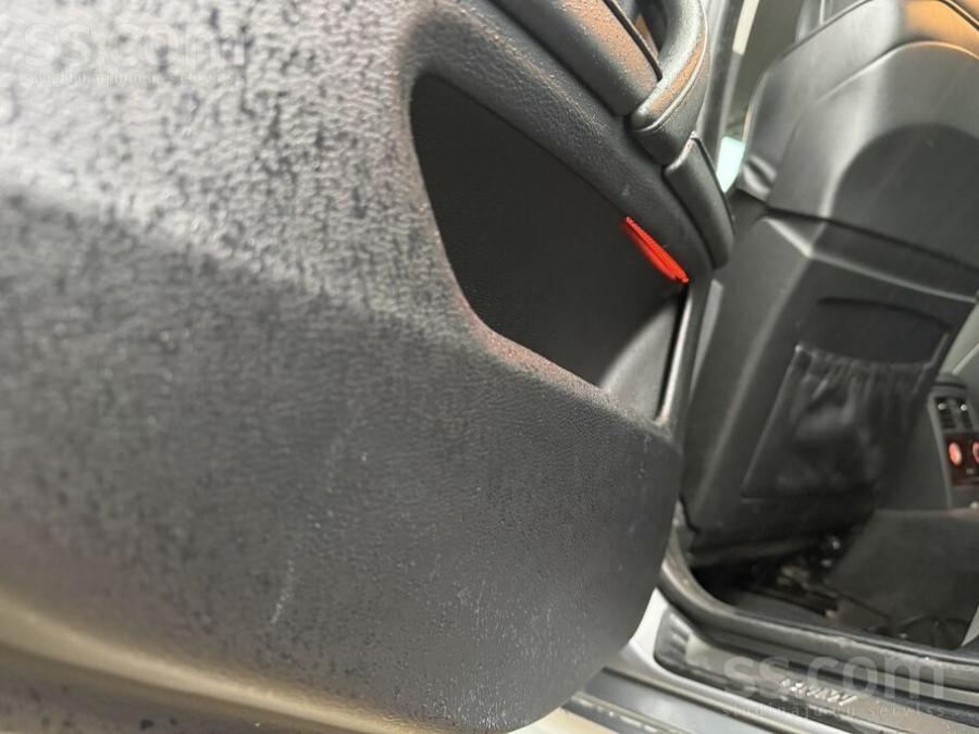 Pelēks BMW 525 2007 Madona, ar dzinēja tilpumu 3.00 L un nobraukumu 421 tūkst. km par 5500 €, foto 10 vietnē AUTOMOTO.COM.LV