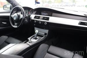 Grey BMW 525 2007 in Riga, with an engine capacity of 3.00 L and mileage of 292 thousand km for 4690 €, photo 9 on AUTOMOTO.COM.LV
