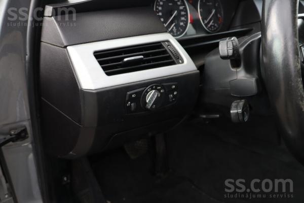 Grey BMW 525 2007 in Riga, with an engine capacity of 3.00 L and mileage of 292 thousand km for 4690 €, photo 10 on AUTOMOTO.COM.LV