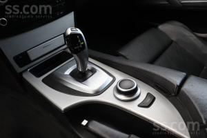 Grey BMW 525 2007 in Riga, with an engine capacity of 3.00 L and mileage of 292 thousand km for 4690 €, photo 14 on AUTOMOTO.COM.LV