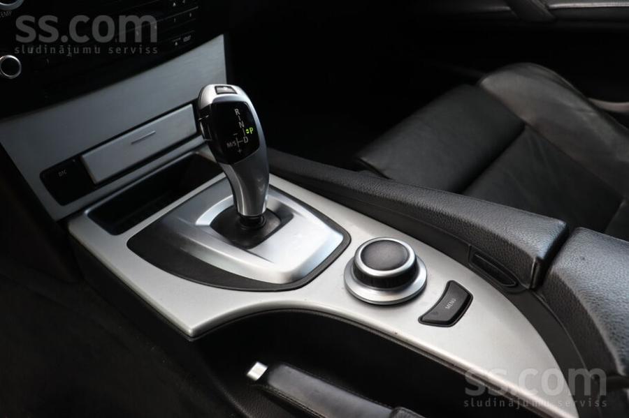 Grey BMW 525 2007 in Riga, with an engine capacity of 3.00 L and mileage of 292 thousand km for 4690 €, photo 14 on AUTOMOTO.COM.LV