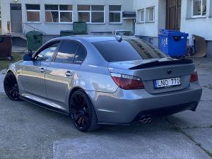 Pelēks BMW 525 2007 Kauņa, ar dzinēja tilpumu 2.50 L un nobraukumu 280 tūkst. km par 6250 €, foto 4 vietnē AUTOMOTO.COM.LV