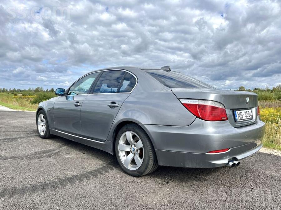 Grey BMW 525 2007 in Jelgava, with an engine capacity of 3.00 L and mileage of 287 thousand km for 4190 €, photo 3 on AUTOMOTO.COM.LV