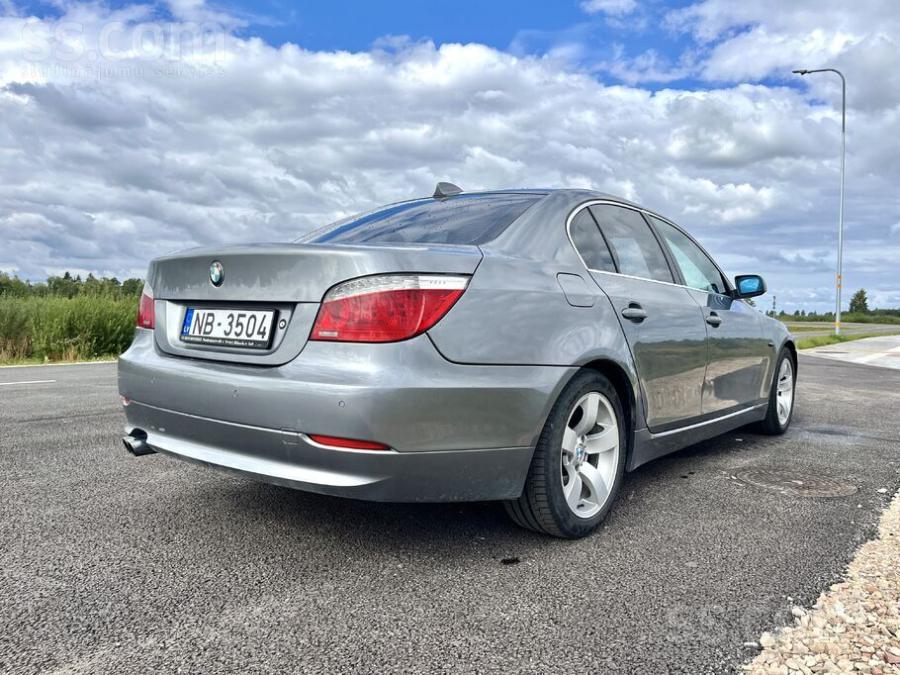 Grey BMW 525 2007 in Jelgava, with an engine capacity of 3.00 L and mileage of 287 thousand km for 4190 €, photo 7 on AUTOMOTO.COM.LV