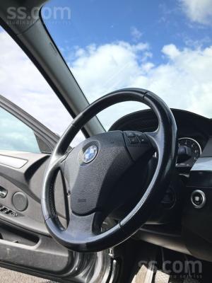 Grey BMW 525 2007 in Jelgava, with an engine capacity of 3.00 L and mileage of 287 thousand km for 4190 €, photo 19 on AUTOMOTO.COM.LV