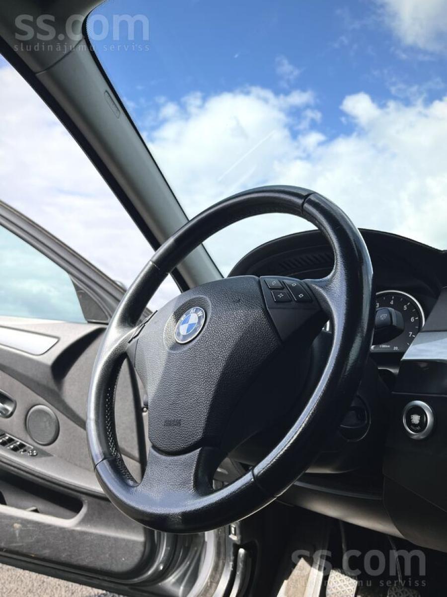 Grey BMW 525 2007 in Jelgava, with an engine capacity of 3.00 L and mileage of 287 thousand km for 4190 €, photo 19 on AUTOMOTO.COM.LV