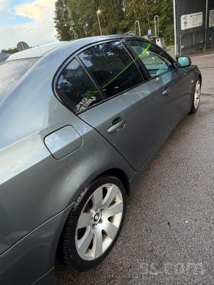 Pelēks BMW 525 2007 Rīga, ar dzinēja tilpumu 2.50 L un nobraukumu 427 tūkst. km par 2700 €, foto 6 vietnē AUTOMOTO.COM.LV
