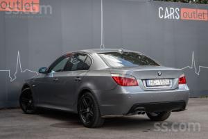Pelēks BMW 525 2007 Rīga, ar dzinēja tilpumu 3.00 L un nobraukumu 326 tūkst. km par 6690 €, foto 5 vietnē AUTOMOTO.COM.LV