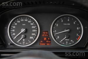 Pelēks BMW 525 2007 Rīga, ar dzinēja tilpumu 3.00 L un nobraukumu 326 tūkst. km par 6690 €, foto 12 vietnē AUTOMOTO.COM.LV