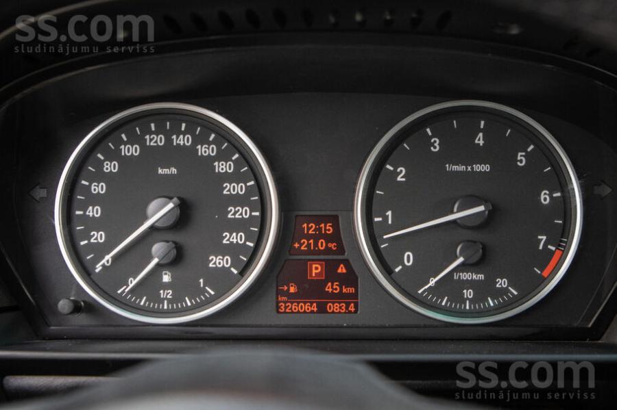 Pelēks BMW 525 2007 Rīga, ar dzinēja tilpumu 3.00 L un nobraukumu 326 tūkst. km par 6690 €, foto 12 vietnē AUTOMOTO.COM.LV