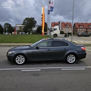 Серый БМВ 525 2007 в Клайпеда, объемом двигателя 3.00 л и пробегом 386 тыс. км за 4300 €, фото 9 на AUTOMOTO.COM.LV