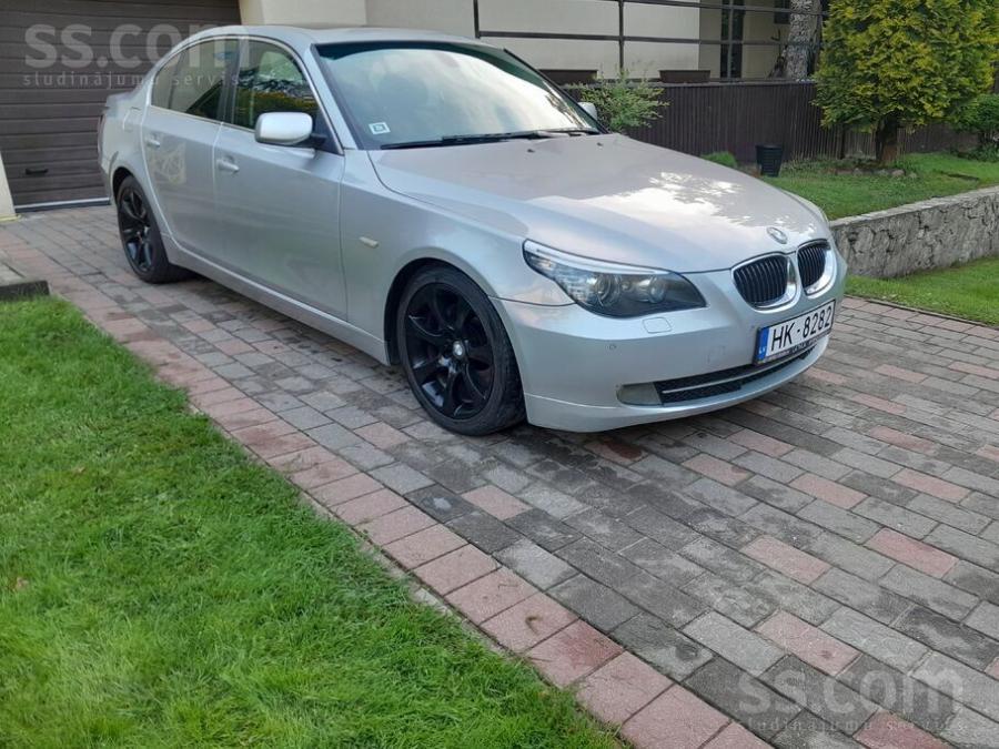 Grey BMW 525 2008 in Ogre, with an engine capacity of 3.00 L and mileage of 386 thousand km for 3700 €, photo 2 on AUTOMOTO.COM.LV
