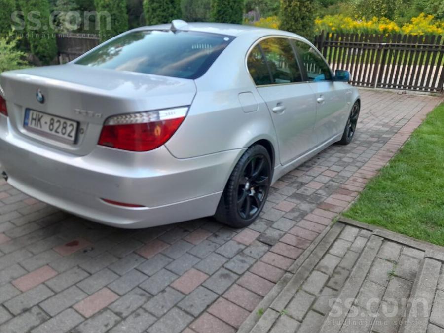 Grey BMW 525 2008 in Ogre, with an engine capacity of 3.00 L and mileage of 386 thousand km for 3700 €, photo 4 on AUTOMOTO.COM.LV