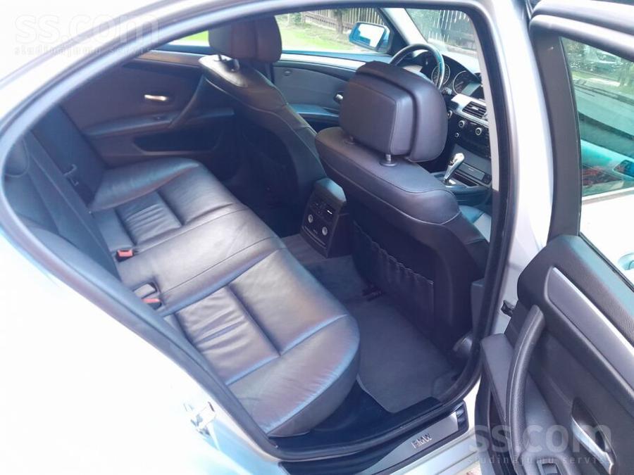 Grey BMW 525 2008 in Ogre, with an engine capacity of 3.00 L and mileage of 386 thousand km for 3700 €, photo 9 on AUTOMOTO.COM.LV
