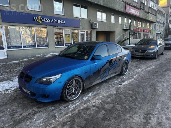 Pelēks BMW 525 2008 Rīga, ar dzinēja tilpumu 3.00 L un nobraukumu 420 tūkst. km par 8500 €, foto 1 vietnē AUTOMOTO.COM.LV