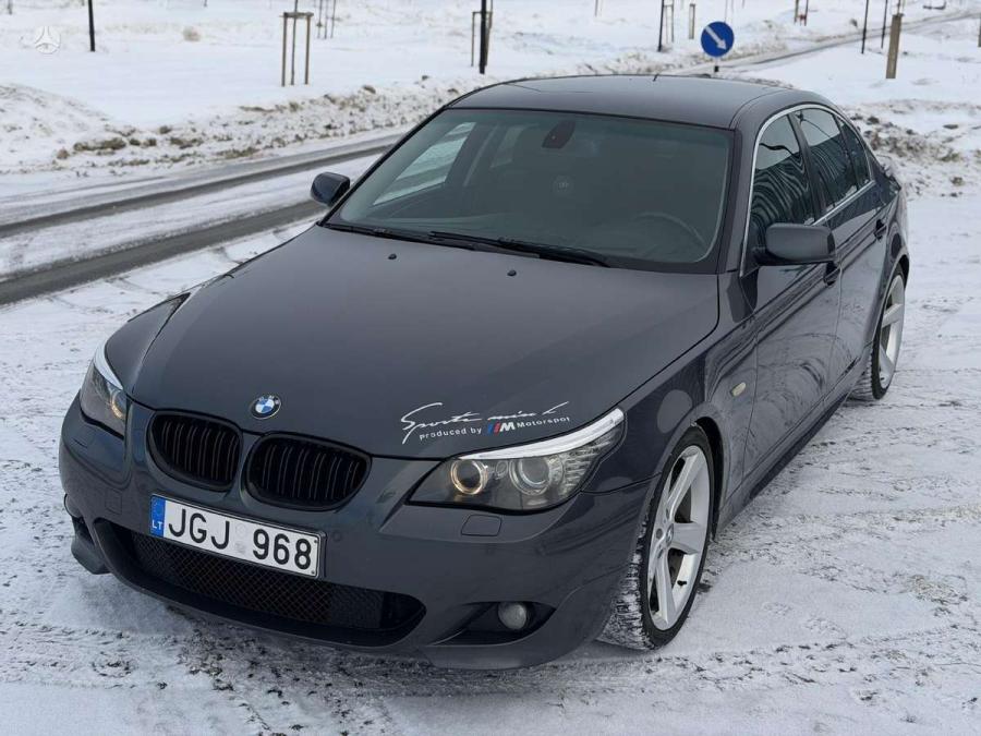 Grey BMW 525 2008 in Vilnius, with an engine capacity of 3.00 L and mileage of 425 thousand km for 6350 €, photo 6 on AUTOMOTO.COM.LV