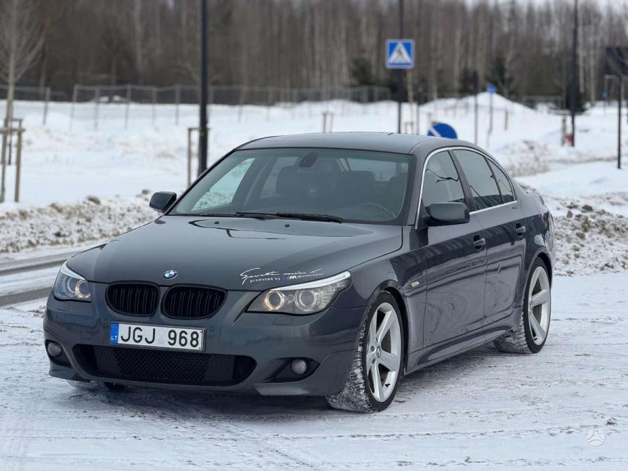 Grey BMW 525 2008 in Vilnius, with an engine capacity of 3.00 L and mileage of 425 thousand km for 6350 €, photo 7 on AUTOMOTO.COM.LV