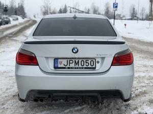Pelēks BMW 525 2008 Viļņa, ar dzinēja tilpumu 3.00 L un nobraukumu 390 tūkst. km par 5550 €, foto 11 vietnē AUTOMOTO.COM.LV