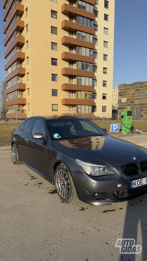 Grey BMW 525 2008 in Kaunas, with an engine capacity of 3.00 L and mileage of 338 thousand km for 5150 €, photo 2 on AUTOMOTO.COM.LV