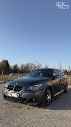 Pelēks BMW 525 2008 Kauņa, ar dzinēja tilpumu 3.00 L un nobraukumu 338 tūkst. km par 5150 €, foto 4 vietnē AUTOMOTO.COM.LV