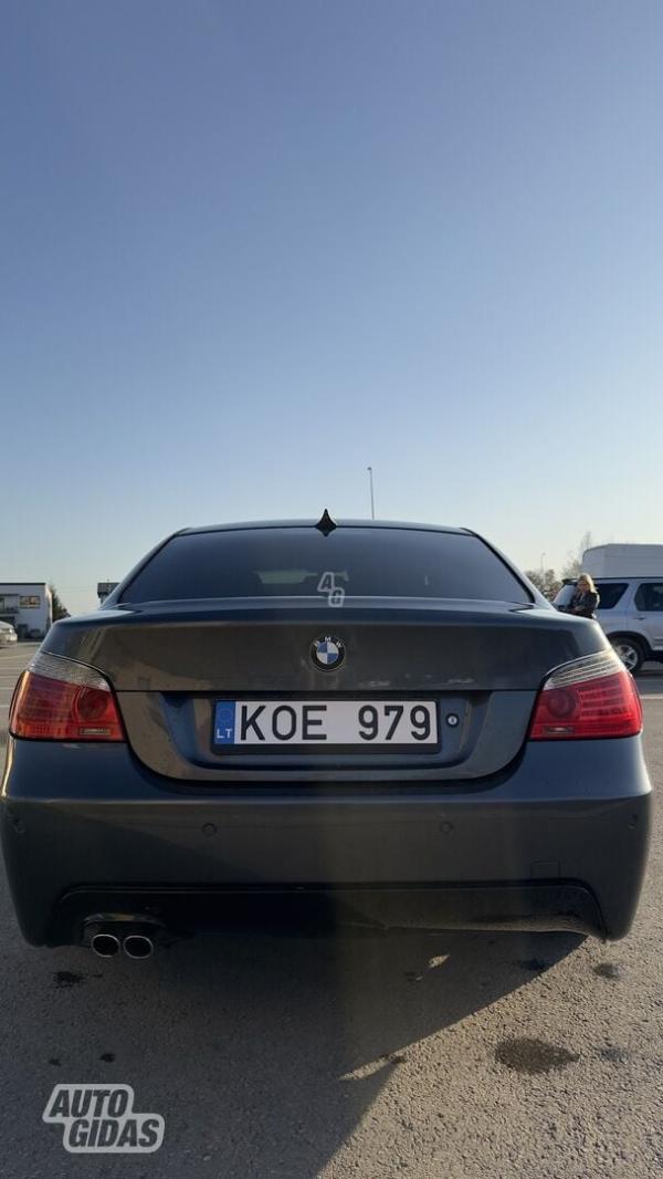 Grey BMW 525 2008 in Kaunas, with an engine capacity of 3.00 L and mileage of 338 thousand km for 5150 €, photo 7 on AUTOMOTO.COM.LV
