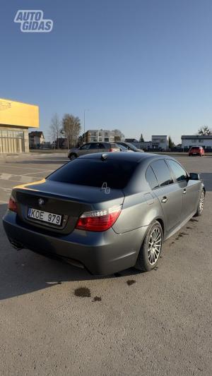 Pelēks BMW 525 2008 Kauņa, ar dzinēja tilpumu 3.00 L un nobraukumu 338 tūkst. km par 5150 €, foto 8 vietnē AUTOMOTO.COM.LV