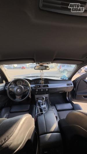 Pelēks BMW 525 2008 Kauņa, ar dzinēja tilpumu 3.00 L un nobraukumu 338 tūkst. km par 5150 €, foto 12 vietnē AUTOMOTO.COM.LV