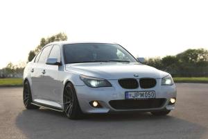 Pelēks BMW 525 2008 Viļņa, ar dzinēja tilpumu 3.00 L un nobraukumu 390 tūkst. km par 5350 €, foto 2 vietnē AUTOMOTO.COM.LV