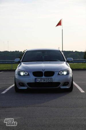 Pelēks BMW 525 2008 Viļņa, ar dzinēja tilpumu 3.00 L un nobraukumu 390 tūkst. km par 5350 €, foto 4 vietnē AUTOMOTO.COM.LV