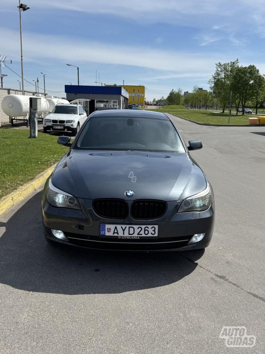 Grey BMW 525 2008 in Kaunas, with an engine capacity of 3.00 L and mileage of 400 thousand km for 4900 €, photo 5 on AUTOMOTO.COM.LV