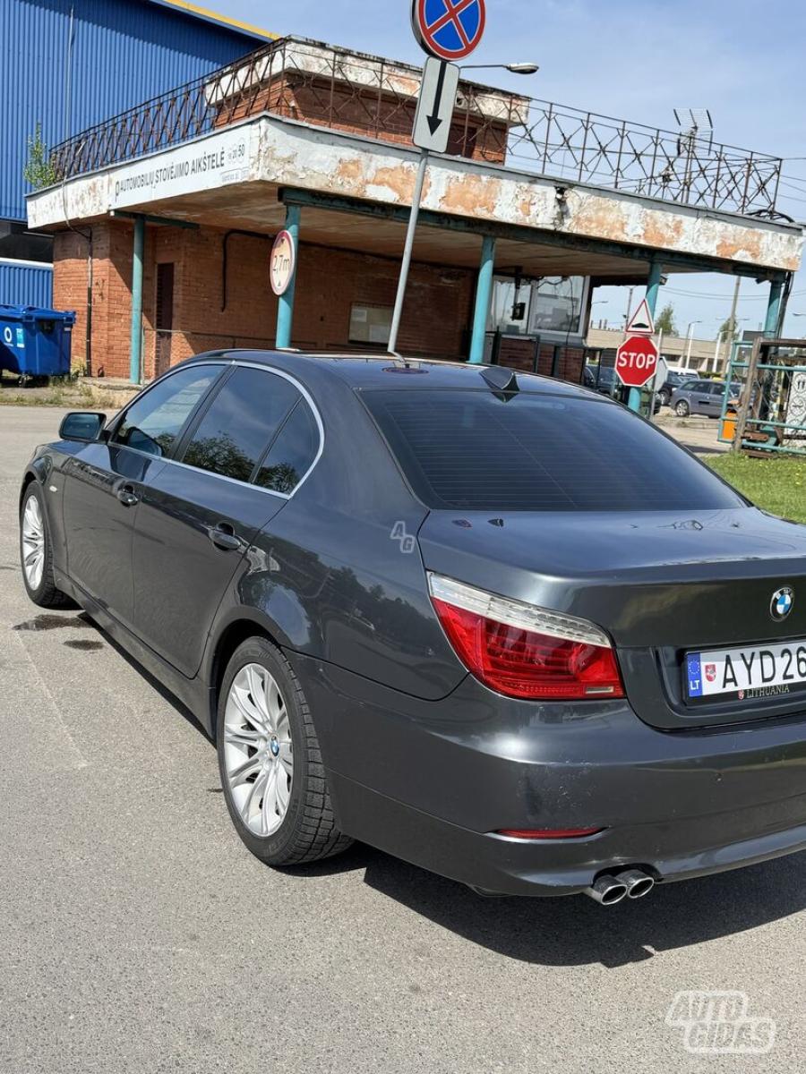 Grey BMW 525 2008 in Kaunas, with an engine capacity of 3.00 L and mileage of 400 thousand km for 4900 €, photo 7 on AUTOMOTO.COM.LV