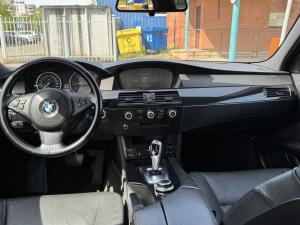 Grey BMW 525 2008 in Kaunas, with an engine capacity of 3.00 L and mileage of 400 thousand km for 4900 €, photo 10 on AUTOMOTO.COM.LV