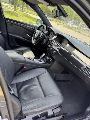 Grey BMW 525 2008 in Kaunas, with an engine capacity of 3.00 L and mileage of 400 thousand km for 4900 €, photo 12 on AUTOMOTO.COM.LV