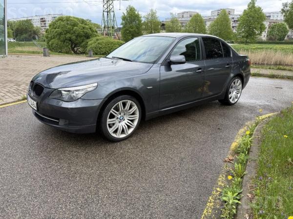Pelēks BMW 525 2008 Rīga, ar dzinēja tilpumu 3.00 L un nobraukumu 350 tūkst. km par 5200 €, foto 1 vietnē AUTOMOTO.COM.LV