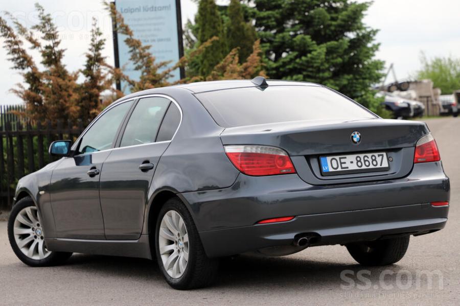 Grey BMW 525 2008 in Tukums, with an engine capacity of 3.00 L and mileage of 381 thousand km for 5990 €, photo 5 on AUTOMOTO.COM.LV