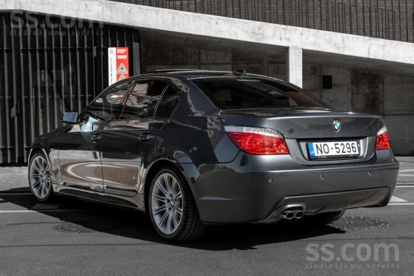 Pelēks BMW 525 2008 Rīga, ar dzinēja tilpumu 3.00 L un nobraukumu 299 tūkst. km par 6990 €, foto 2 vietnē AUTOMOTO.COM.LV
