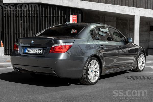 Pelēks BMW 525 2008 Rīga, ar dzinēja tilpumu 3.00 L un nobraukumu 299 tūkst. km par 6990 €, foto 4 vietnē AUTOMOTO.COM.LV