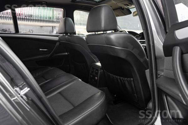 Pelēks BMW 525 2008 Rīga, ar dzinēja tilpumu 3.00 L un nobraukumu 299 tūkst. km par 6990 €, foto 9 vietnē AUTOMOTO.COM.LV