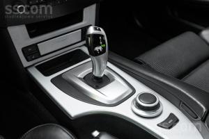 Pelēks BMW 525 2008 Rīga, ar dzinēja tilpumu 3.00 L un nobraukumu 299 tūkst. km par 6990 €, foto 12 vietnē AUTOMOTO.COM.LV