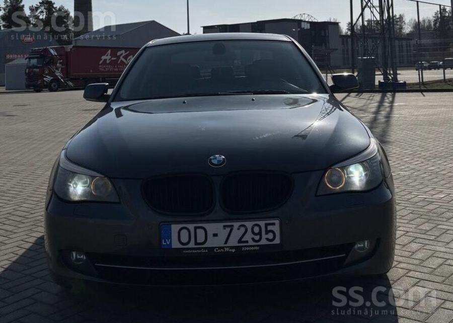 Серый БМВ 525 2008 в Валмиера, объемом двигателя 3.00 л и пробегом 480 тыс. км за 5500 €, фото 4 на AUTOMOTO.COM.LV