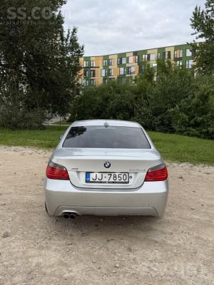 Grey BMW 525 2008 in Riga, with an engine capacity of 3.00 L and mileage of 285 thousand km for 7000 €, photo 7 on AUTOMOTO.COM.LV