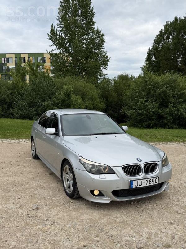 Grey BMW 525 2008 in Riga, with an engine capacity of 3.00 L and mileage of 285 thousand km for 7000 €, photo 8 on AUTOMOTO.COM.LV