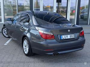 Pelēks BMW 525 2008 Viļņa, ar dzinēja tilpumu 2.99 L un nobraukumu 344 tūkst. km par 4500 €, foto 5 vietnē AUTOMOTO.COM.LV