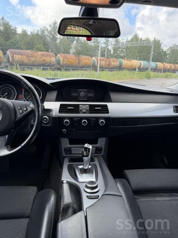 Grey BMW 525 2008 in Riga, with an engine capacity of 3.00 L and mileage of 285 thousand km for 5900 €, photo 8 on AUTOMOTO.COM.LV