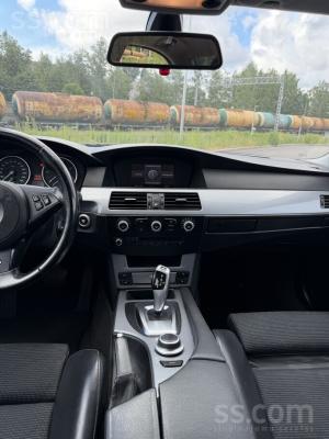 Grey BMW 525 2008 in Riga, with an engine capacity of 3.00 L and mileage of 285 thousand km for 5900 €, photo 9 on AUTOMOTO.COM.LV